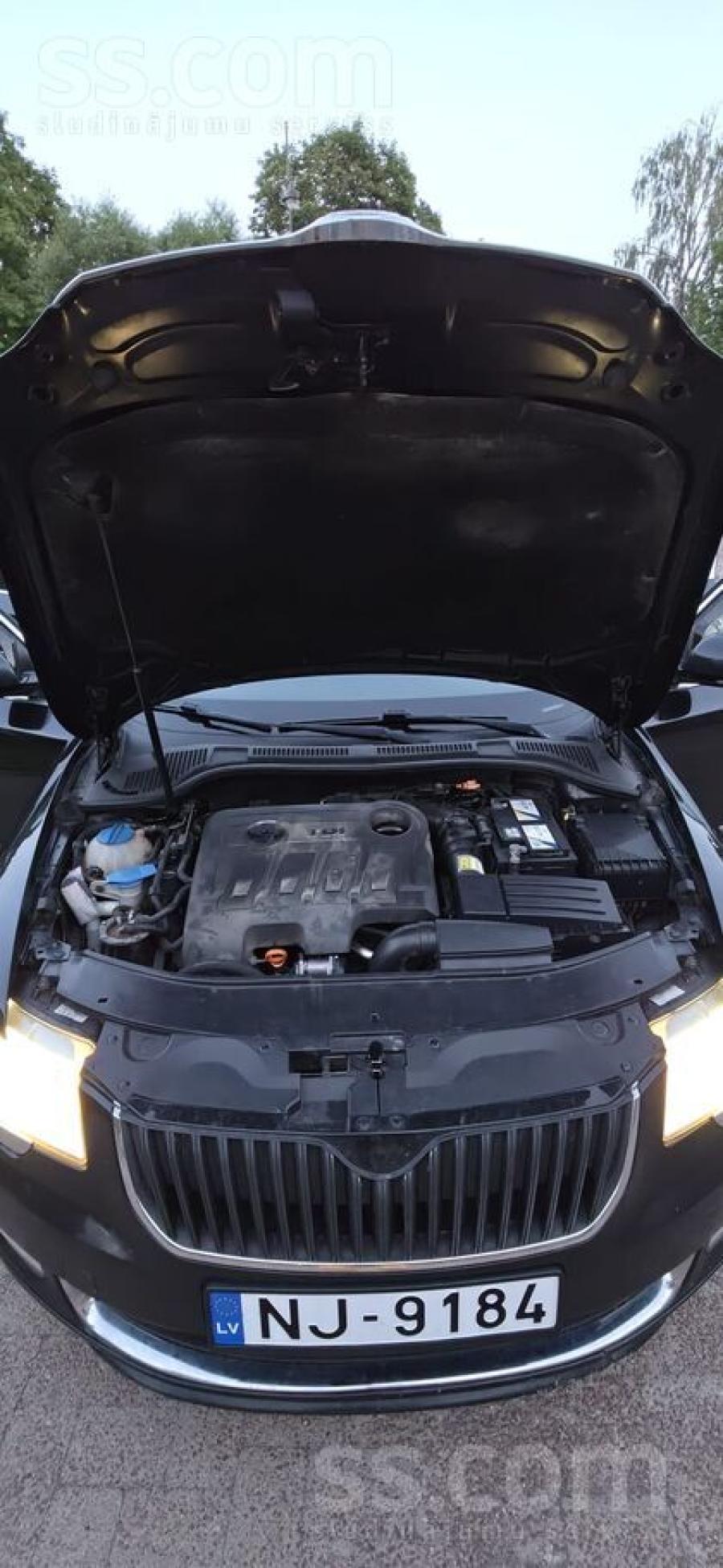 Black Skoda SuperB 2013 in Kuldiga, with an engine capacity of 2.00 L and mileage of 340 thousand km for 3999 €, photo 32 on AUTOMOTO.COM.LV