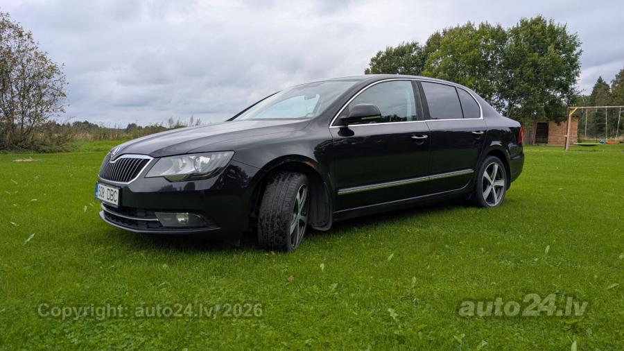 Melns Skoda SuperB 2013 Rapla, ar dzinēja tilpumu 2.00 L un nobraukumu 371 tūkst. km par 6000 €, foto 5 vietnē AUTOMOTO.COM.LV