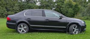 Melns Skoda SuperB 2013 Rapla, ar dzinēja tilpumu 2.00 L un nobraukumu 371 tūkst. km par 6000 €, foto 8 vietnē AUTOMOTO.COM.LV