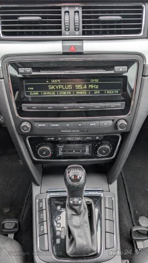 Melns Skoda SuperB 2013 Rapla, ar dzinēja tilpumu 2.00 L un nobraukumu 371 tūkst. km par 6000 €, foto 16 vietnē AUTOMOTO.COM.LV