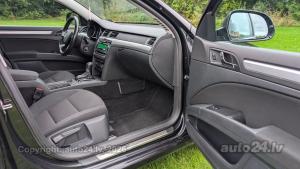 Melns Skoda SuperB 2013 Rapla, ar dzinēja tilpumu 2.00 L un nobraukumu 371 tūkst. km par 6000 €, foto 20 vietnē AUTOMOTO.COM.LV