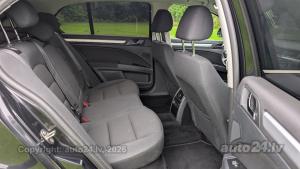 Melns Skoda SuperB 2013 Rapla, ar dzinēja tilpumu 2.00 L un nobraukumu 371 tūkst. km par 6000 €, foto 24 vietnē AUTOMOTO.COM.LV