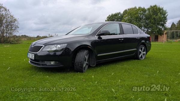Melns Skoda SuperB 2013 Rapla, ar dzinēja tilpumu 2.00 L un nobraukumu 371 tūkst. km par 6000 €, foto 5 vietnē AUTOMOTO.COM.LV