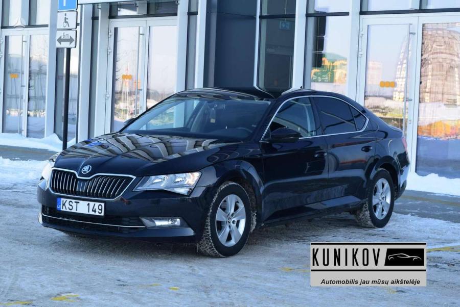 Black Skoda SuperB 2015 in Vilnius, with an engine capacity of 1.97 L and mileage of 286 thousand km for 10000 €, photo 1 on AUTOMOTO.COM.LV