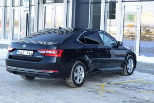 Black Skoda SuperB 2015 in Vilnius, with an engine capacity of 1.97 L and mileage of 286 thousand km for 10000 €, photo 4 on AUTOMOTO.COM.LV