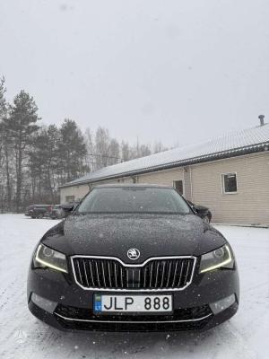 Black Skoda SuperB 2016 in Vilnius, with an engine capacity of 1.97 L and mileage of 295 thousand km for 13500 €, photo  on AUTOMOTO.COM.LV
