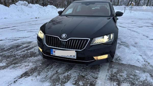 Melns Skoda SuperB 2016 Palanga, ar dzinēja tilpumu 1.97 L un nobraukumu 288 tūkst. km par 12500 €, foto 3 vietnē AUTOMOTO.COM.LV