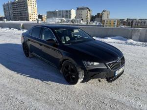 Black Skoda SuperB 2016 in Vilnius, with an engine capacity of 1.97 L and mileage of 430 thousand km for 5700 €, photo  on AUTOMOTO.COM.LV