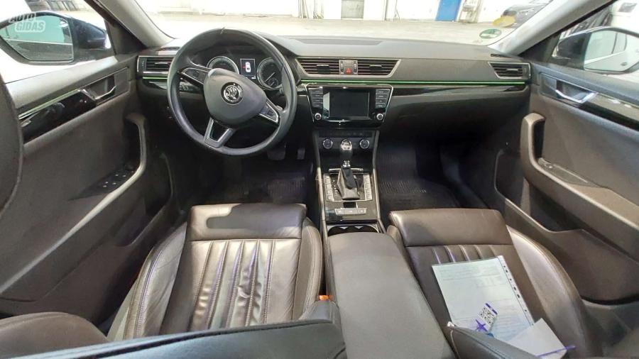 Melns Skoda SuperB 2016 Avižieniai, ar dzinēja tilpumu 2.00 L un nobraukumu 339 tūkst. km par 11300 €, foto 15 vietnē AUTOMOTO.COM.LV