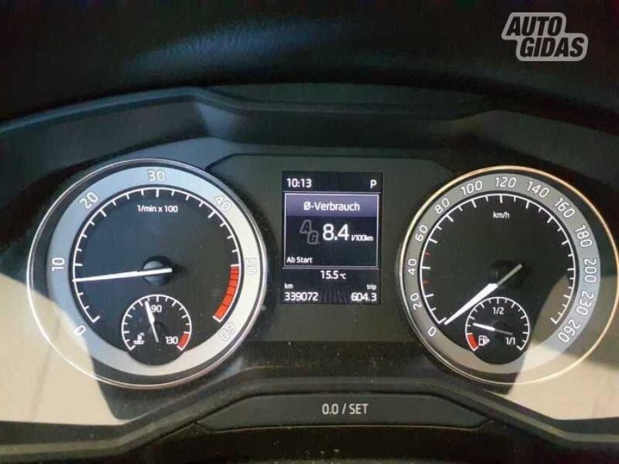 Melns Skoda SuperB 2016 Avižieniai, ar dzinēja tilpumu 2.00 L un nobraukumu 339 tūkst. km par 11300 €, foto 19 vietnē AUTOMOTO.COM.LV