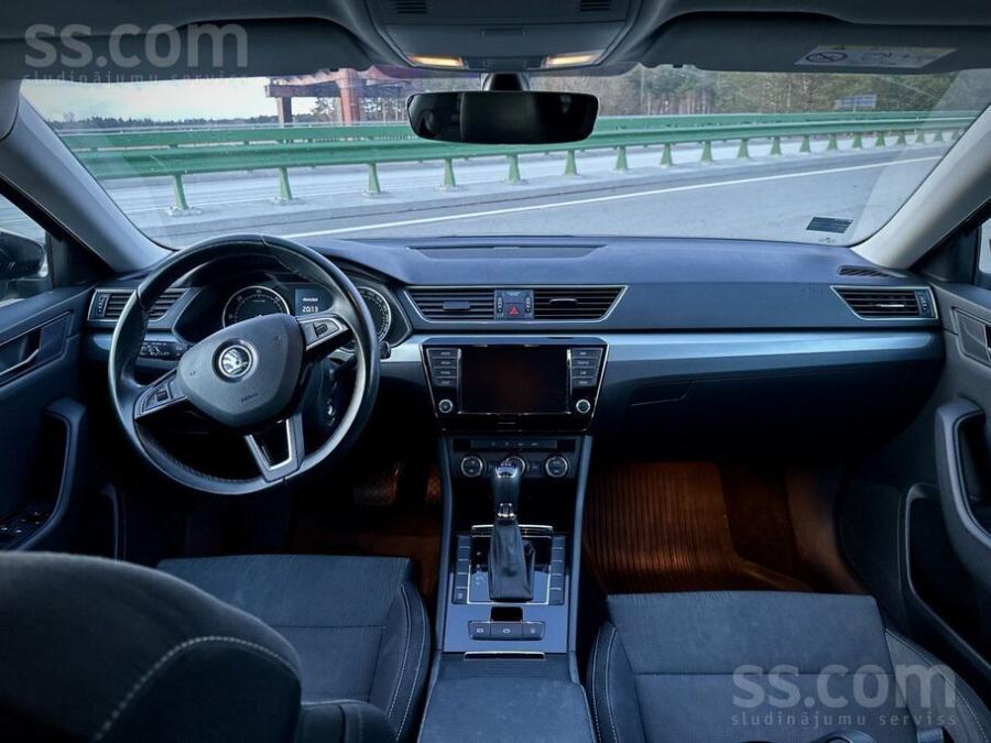 Melns Skoda SuperB 2016 Rīga, ar dzinēja tilpumu 2.00 L un nobraukumu 265 tūkst. km par 8900 €, foto 11 vietnē AUTOMOTO.COM.LV