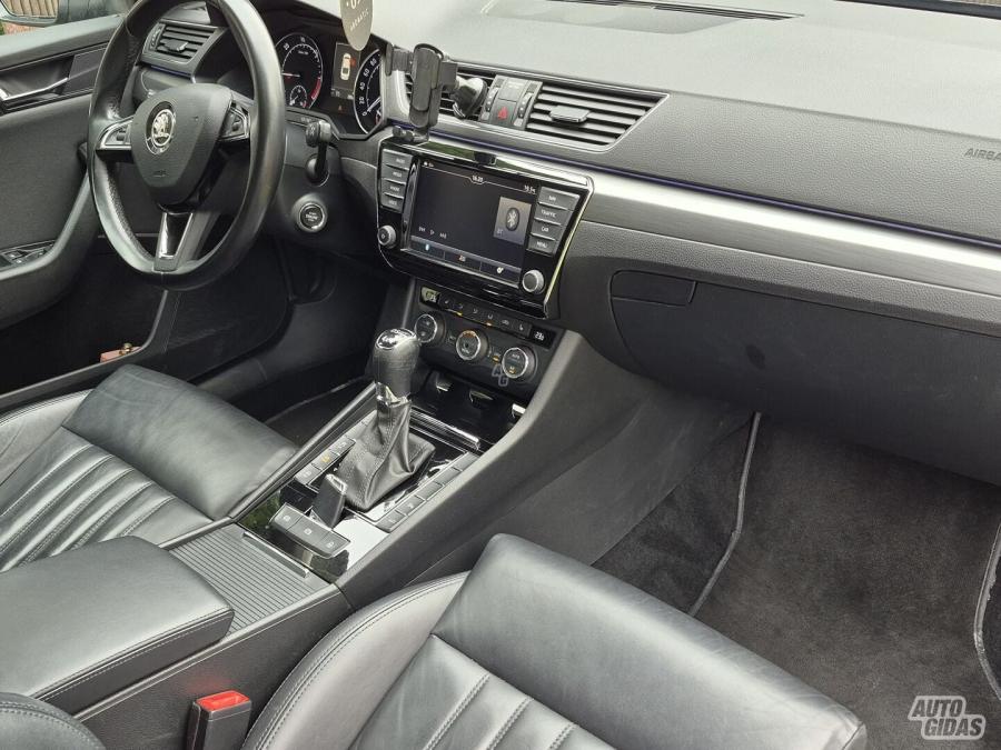 Melns Skoda SuperB 2016 Viļņa, ar dzinēja tilpumu 2.00 L un nobraukumu 320 tūkst. km par 8000 €, foto 11 vietnē AUTOMOTO.COM.LV