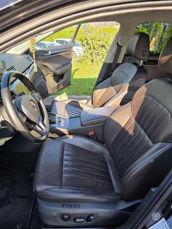 Melns Skoda SuperB 2016 Kauņa, ar dzinēja tilpumu 2.00 L un nobraukumu 172 tūkst. km par 12300 €, foto 10 vietnē AUTOMOTO.COM.LV
