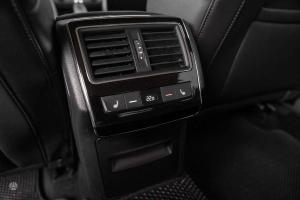 Black Skoda SuperB 2016 in Vilnius, with an engine capacity of 1.80 L and mileage of 190 thousand km for 13550 €, photo 14 on AUTOMOTO.COM.LV