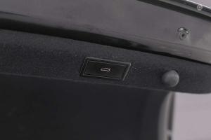 Black Skoda SuperB 2016 in Vilnius, with an engine capacity of 1.80 L and mileage of 190 thousand km for 13550 €, photo 16 on AUTOMOTO.COM.LV