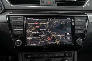 Black Skoda SuperB 2016 in Vilnius, with an engine capacity of 1.80 L and mileage of 190 thousand km for 13550 €, photo 20 on AUTOMOTO.COM.LV