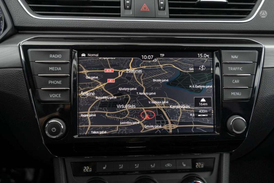 Black Skoda SuperB 2016 in Vilnius, with an engine capacity of 1.80 L and mileage of 190 thousand km for 13550 €, photo 20 on AUTOMOTO.COM.LV