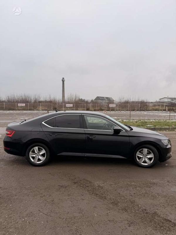 Melns Skoda SuperB 2017 Kėdainiai, ar dzinēja tilpumu 1.60 L un nobraukumu 266 tūkst. km par 10500 €, foto 4 vietnē AUTOMOTO.COM.LV