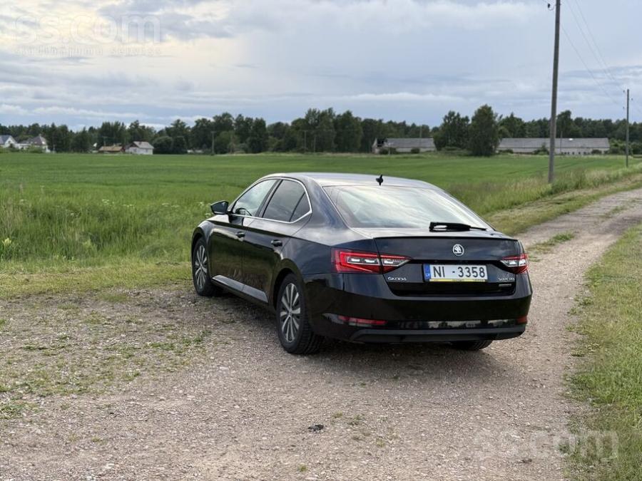 Melns Skoda SuperB 2018 Rīga, ar dzinēja tilpumu 1.60 L un nobraukumu 247 tūkst. km par 9300 €, foto 6 vietnē AUTOMOTO.COM.LV