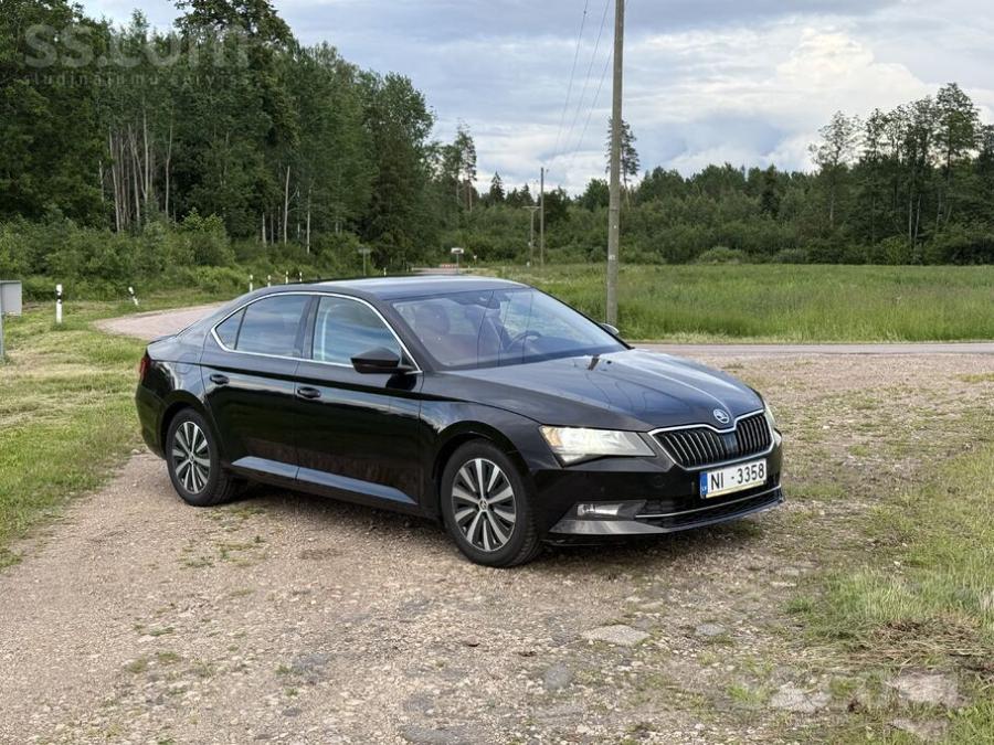 Melns Skoda SuperB 2018 Rīga, ar dzinēja tilpumu 1.60 L un nobraukumu 247 tūkst. km par 9300 €, foto 7 vietnē AUTOMOTO.COM.LV