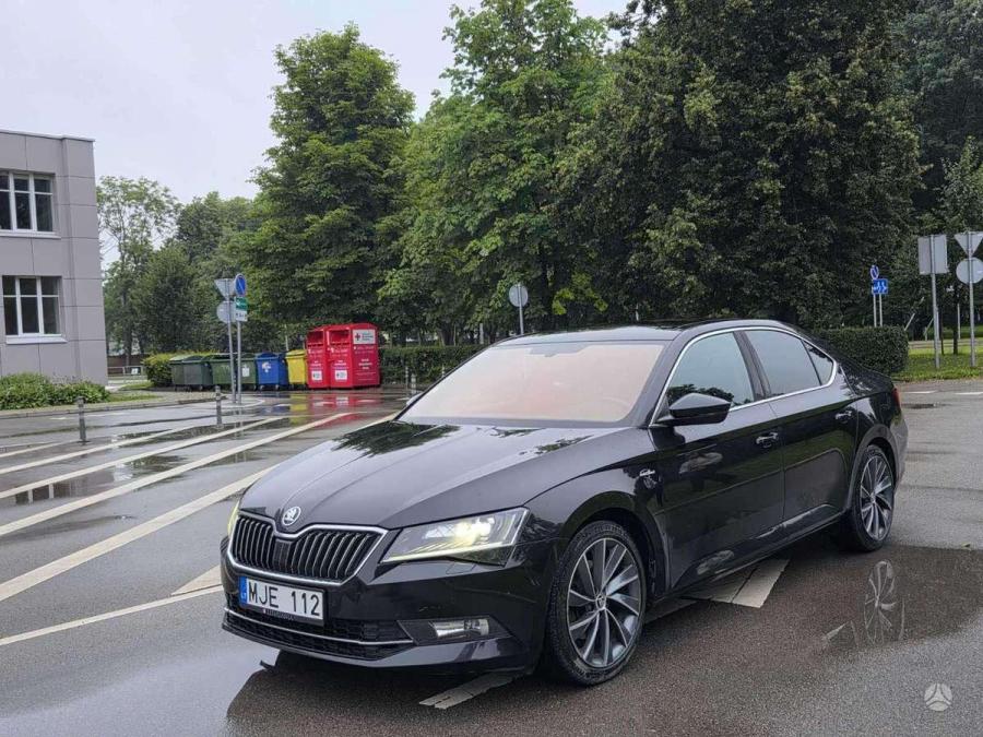 Melns Skoda SuperB 2018 Kretinga, ar dzinēja tilpumu 1.97 L un nobraukumu 345 tūkst. km par 14800 €, foto 3 vietnē AUTOMOTO.COM.LV