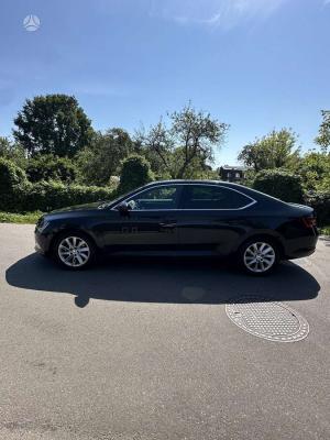 Melns Skoda SuperB 2018 Viļņa, ar dzinēja tilpumu 1.97 L un nobraukumu 297 tūkst. km par 11200 €, foto 4 vietnē AUTOMOTO.COM.LV