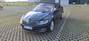 Melns Skoda SuperB 2018 Kauņa, ar dzinēja tilpumu 1.80 L un nobraukumu 189 tūkst. km par 14500 €, foto  vietnē AUTOMOTO.COM.LV