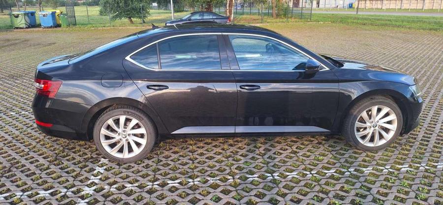 Melns Skoda SuperB 2018 Kauņa, ar dzinēja tilpumu 1.80 L un nobraukumu 189 tūkst. km par 14500 €, foto 6 vietnē AUTOMOTO.COM.LV