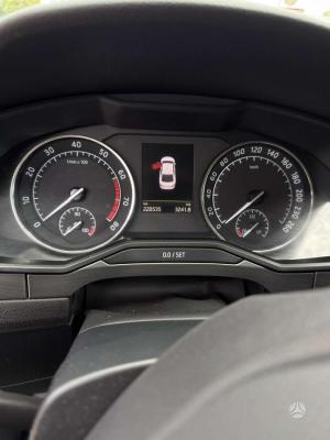 Черный Шкода Суперб 2018 в Каунас, объемом двигателя 1.80 л и пробегом 229 тыс. км за 9700 €, фото 11 на AUTOMOTO.COM.LV
