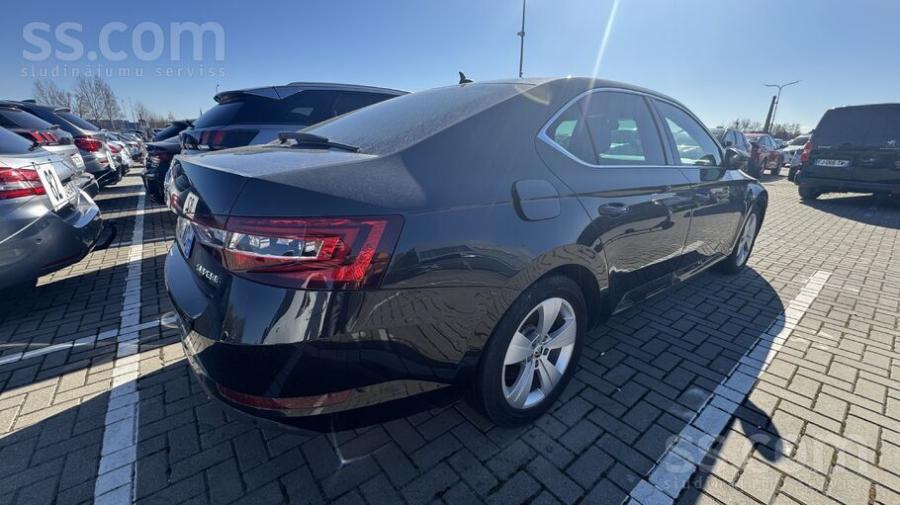 Melns Skoda SuperB 2019 Jelgava, ar dzinēja tilpumu 2.00 L un nobraukumu 170 tūkst. km par 15500 €, foto 4 vietnē AUTOMOTO.COM.LV
