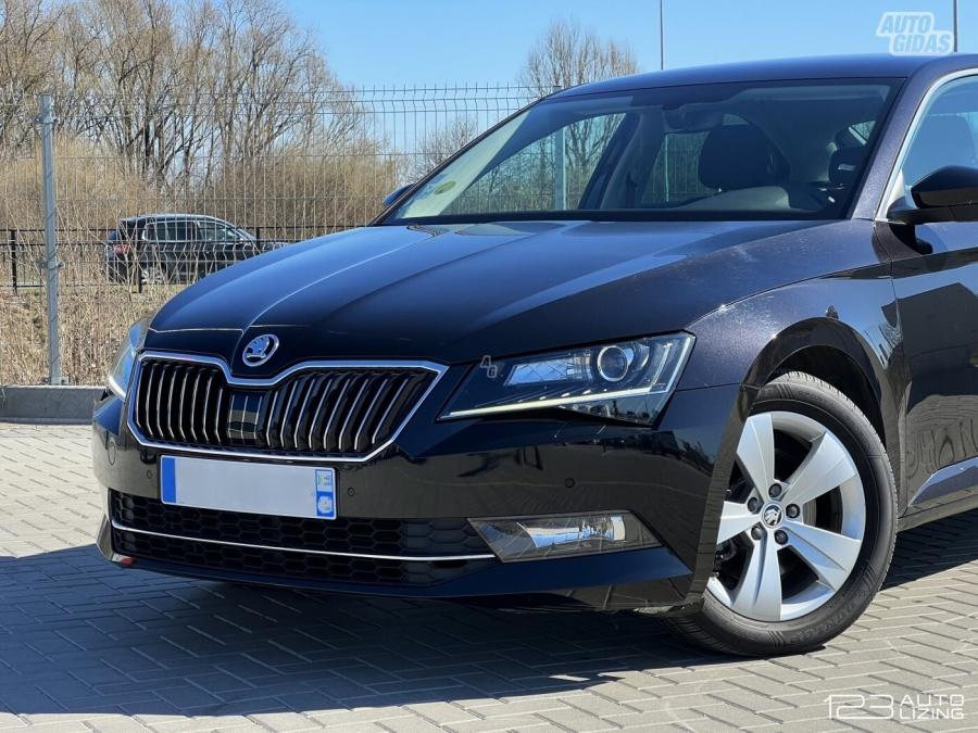Black Skoda SuperB 2019 in Taurage, with an engine capacity of 2.00 L and mileage of 162 thousand km for 14500 €, photo 3 on AUTOMOTO.COM.LV