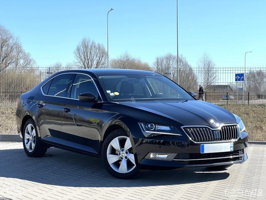 Black Skoda SuperB 2019 in Taurage, with an engine capacity of 2.00 L and mileage of 162 thousand km for 14500 €, photo 6 on AUTOMOTO.COM.LV