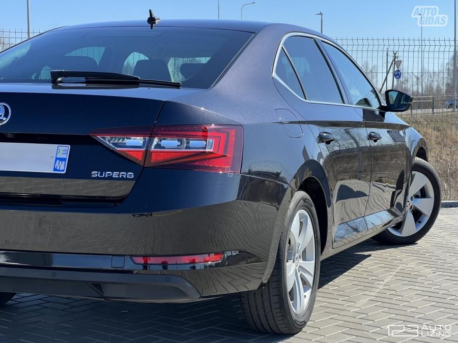 Black Skoda SuperB 2019 in Taurage, with an engine capacity of 2.00 L and mileage of 162 thousand km for 14500 €, photo 11 on AUTOMOTO.COM.LV
