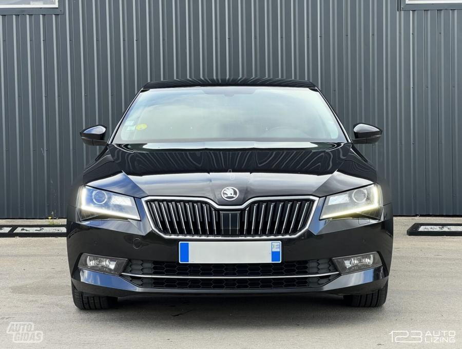 Black Skoda SuperB 2019 in Taurage, with an engine capacity of 2.00 L and mileage of 162 thousand km for 13990 €, photo 6 on AUTOMOTO.COM.LV