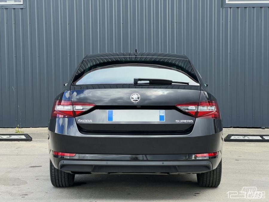 Black Skoda SuperB 2019 in Taurage, with an engine capacity of 2.00 L and mileage of 162 thousand km for 13990 €, photo 12 on AUTOMOTO.COM.LV