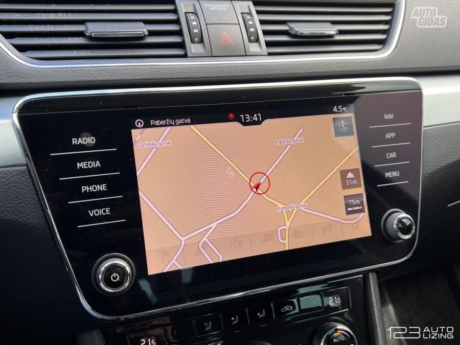 Black Skoda SuperB 2019 in Taurage, with an engine capacity of 2.00 L and mileage of 162 thousand km for 13990 €, photo 22 on AUTOMOTO.COM.LV