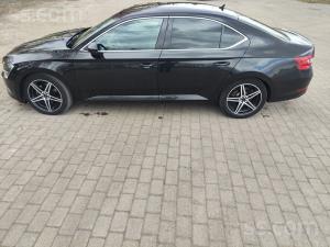 Melns Skoda SuperB 2019 Rīga, ar dzinēja tilpumu 1.50 L un nobraukumu 196 tūkst. km par 13900 €, foto 5 vietnē AUTOMOTO.COM.LV