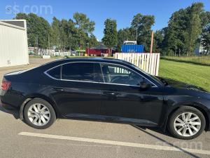 Melns Skoda SuperB 2019 Rīga, ar dzinēja tilpumu 1.50 L un nobraukumu 250 tūkst. km par 12500 €, foto 5 vietnē AUTOMOTO.COM.LV