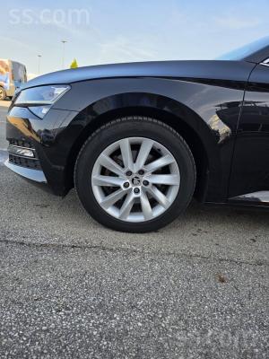 Melns Skoda SuperB 2019 Rīga, ar dzinēja tilpumu 2.00 L un nobraukumu 144 tūkst. km par 18500 €, foto 4 vietnē AUTOMOTO.COM.LV