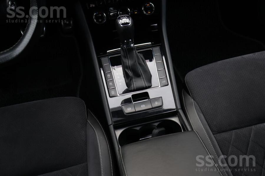Black Skoda SuperB 2019 in Valmiera, with an engine capacity of 2.00 L and mileage of 140 thousand km for 21800 €, photo 15 on AUTOMOTO.COM.LV