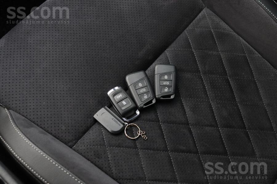 Black Skoda SuperB 2019 in Valmiera, with an engine capacity of 2.00 L and mileage of 140 thousand km for 21800 €, photo 33 on AUTOMOTO.COM.LV