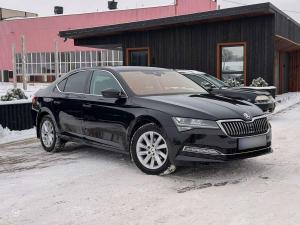 Melns Skoda SuperB 2020 Kauņa, ar dzinēja tilpumu 1.97 L un nobraukumu 300 tūkst. km par 16900 €, foto  vietnē AUTOMOTO.COM.LV