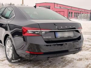 Black Skoda SuperB 2020 in Kaunas, with an engine capacity of 1.97 L and mileage of 300 thousand km for 16900 €, photo 5 on AUTOMOTO.COM.LV