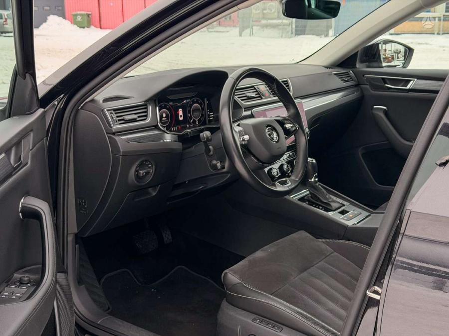 Black Skoda SuperB 2020 in Kaunas, with an engine capacity of 1.97 L and mileage of 300 thousand km for 16900 €, photo 8 on AUTOMOTO.COM.LV