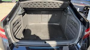 Melns Skoda SuperB 2020 Rīga, ar dzinēja tilpumu 1.50 L un nobraukumu 75 tūkst. km par 17500 €, foto 13 vietnē AUTOMOTO.COM.LV