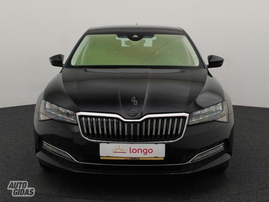 Black Skoda SuperB 2021 in Vilnius, with an engine capacity of 1.50 L and mileage of 169 thousand km for 18199 €, photo 3 on AUTOMOTO.COM.LV