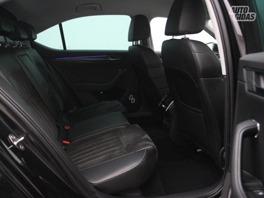 Black Skoda SuperB 2021 in Vilnius, with an engine capacity of 1.50 L and mileage of 169 thousand km for 18199 €, photo 15 on AUTOMOTO.COM.LV