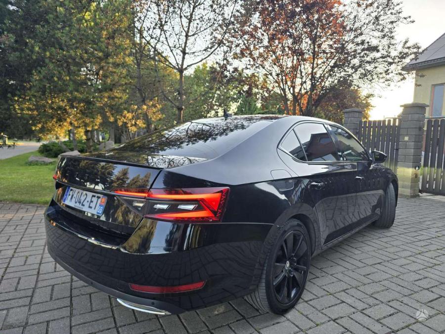 Black Skoda SuperB 2021 in Kaunas, with an engine capacity of 1.97 L and mileage of 260 thousand km for 16300 €, photo 7 on AUTOMOTO.COM.LV