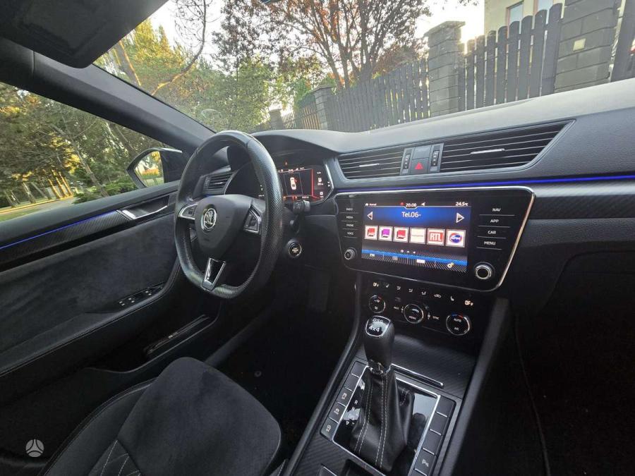 Black Skoda SuperB 2021 in Kaunas, with an engine capacity of 1.97 L and mileage of 260 thousand km for 16300 €, photo 15 on AUTOMOTO.COM.LV