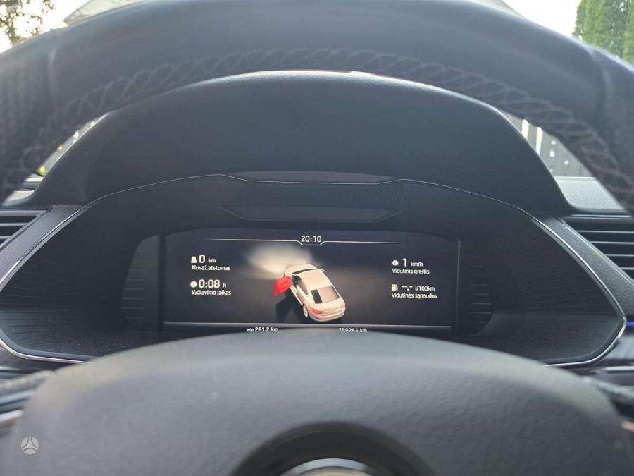 Black Skoda SuperB 2021 in Kaunas, with an engine capacity of 1.97 L and mileage of 260 thousand km for 16300 €, photo 19 on AUTOMOTO.COM.LV